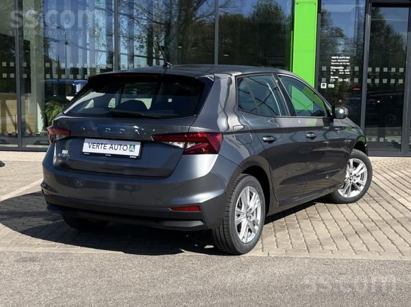 Pelēks Skoda Fabia 2025 Rīga, ar dzinēja tilpumu 1.00 L un nobraukumu 6 tūkst. km par 20490 €, foto 4 vietnē AUTOMOTO.COM.LV