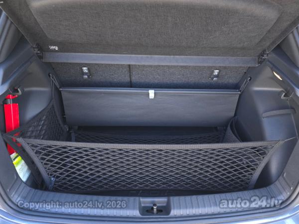 Pelēks Skoda Fabia 2025 Hāpsalu, ar dzinēja tilpumu 1.50 L un nobraukumu 6 tūkst. km par 25000 €, foto 11 vietnē AUTOMOTO.COM.LV