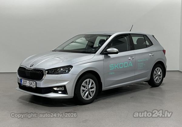 Pelēks Skoda Fabia 2025 Tallina, ar dzinēja tilpumu 1.00 L un nobraukumu 5 tūkst. km par 19900 €, foto 1 vietnē AUTOMOTO.COM.LV