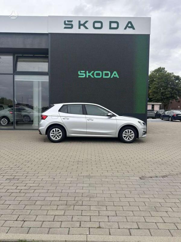 Grey Skoda Fabia 2025 in Klaipeda, with an engine capacity of 1.00 L and mileage of 13 thousand km for 17700 €, photo 1 on AUTOMOTO.COM.LV