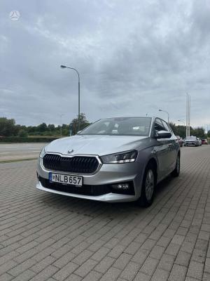 Серый Шкода Фабия 2025 в Клайпеда, объемом двигателя 1.00 л и пробегом 13 тыс. км за 17700 €, фото 5 на AUTOMOTO.COM.LV