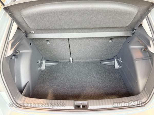 Pelēks Skoda Fabia 2026 Viljandi, ar dzinēja tilpumu 1.00 L un nobraukumu 5 tūkst. km par 19880 €, foto 10 vietnē AUTOMOTO.COM.LV