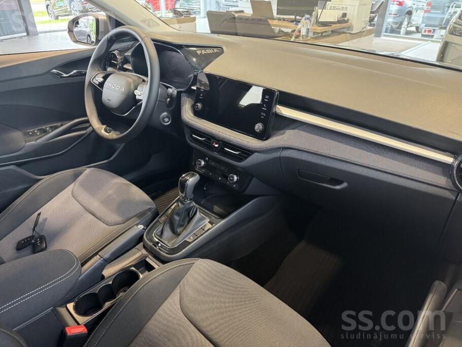 Серый Шкода Фабия 2026 в Валмиера, объемом двигателя 1.00 л и пробегом 5 тыс. км за 21100 €, фото 12 на AUTOMOTO.COM.LV