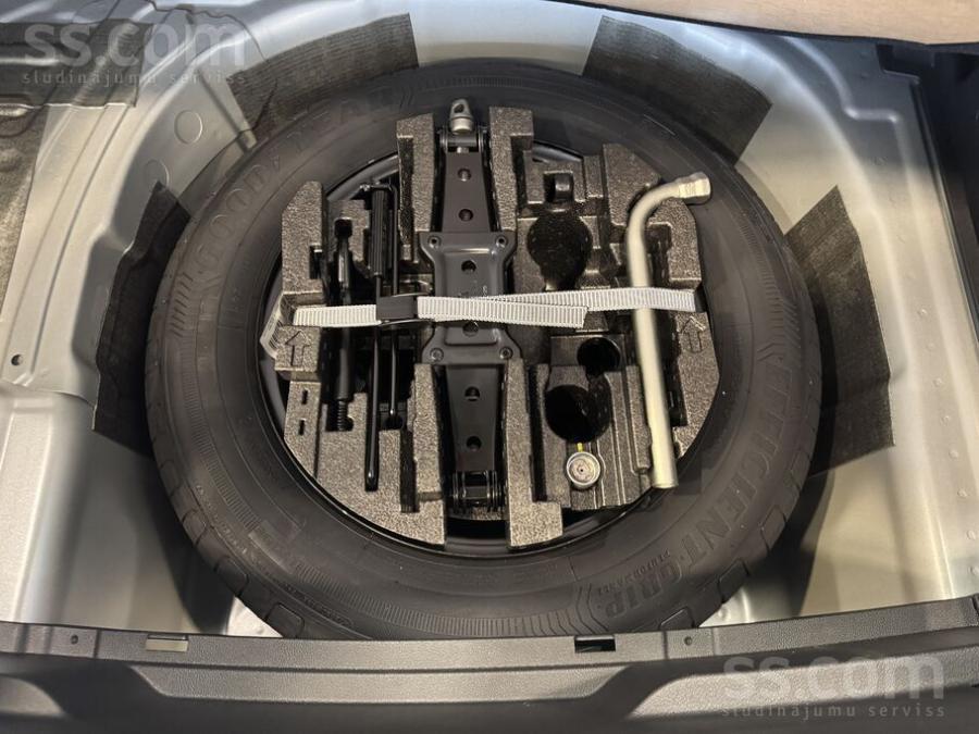 Серый Шкода Фабия 2026 в Валмиера, объемом двигателя 1.00 л и пробегом 5 тыс. км за 21100 €, фото 25 на AUTOMOTO.COM.LV