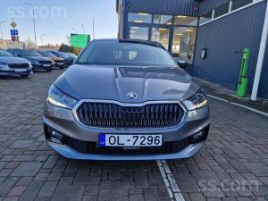 Pelēks Skoda Fabia 2026 Jelgava, ar dzinēja tilpumu 1.00 L un nobraukumu 0 tūkst. km par 19500 €, foto  vietnē AUTOMOTO.COM.LV
