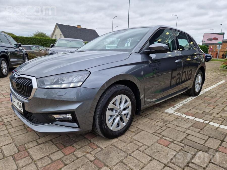 Pelēks Skoda Fabia 2026 Jelgava, ar dzinēja tilpumu 1.00 L un nobraukumu 0 tūkst. km par 19700 €, foto 5 vietnē AUTOMOTO.COM.LV