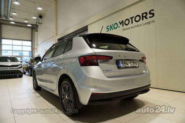 Pelēks Skoda Fabia 2026 Tallina, ar dzinēja tilpumu 1.00 L un nobraukumu 12 tūkst. km par 19900 €, foto 3 vietnē AUTOMOTO.COM.LV