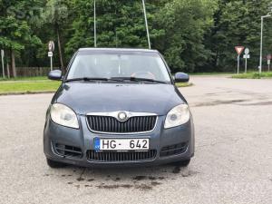 Pelēks Skoda Fabia 2008 Rīga, ar dzinēja tilpumu 1.20 L un nobraukumu 230 tūkst. km par 1300 €, foto 5 vietnē AUTOMOTO.COM.LV