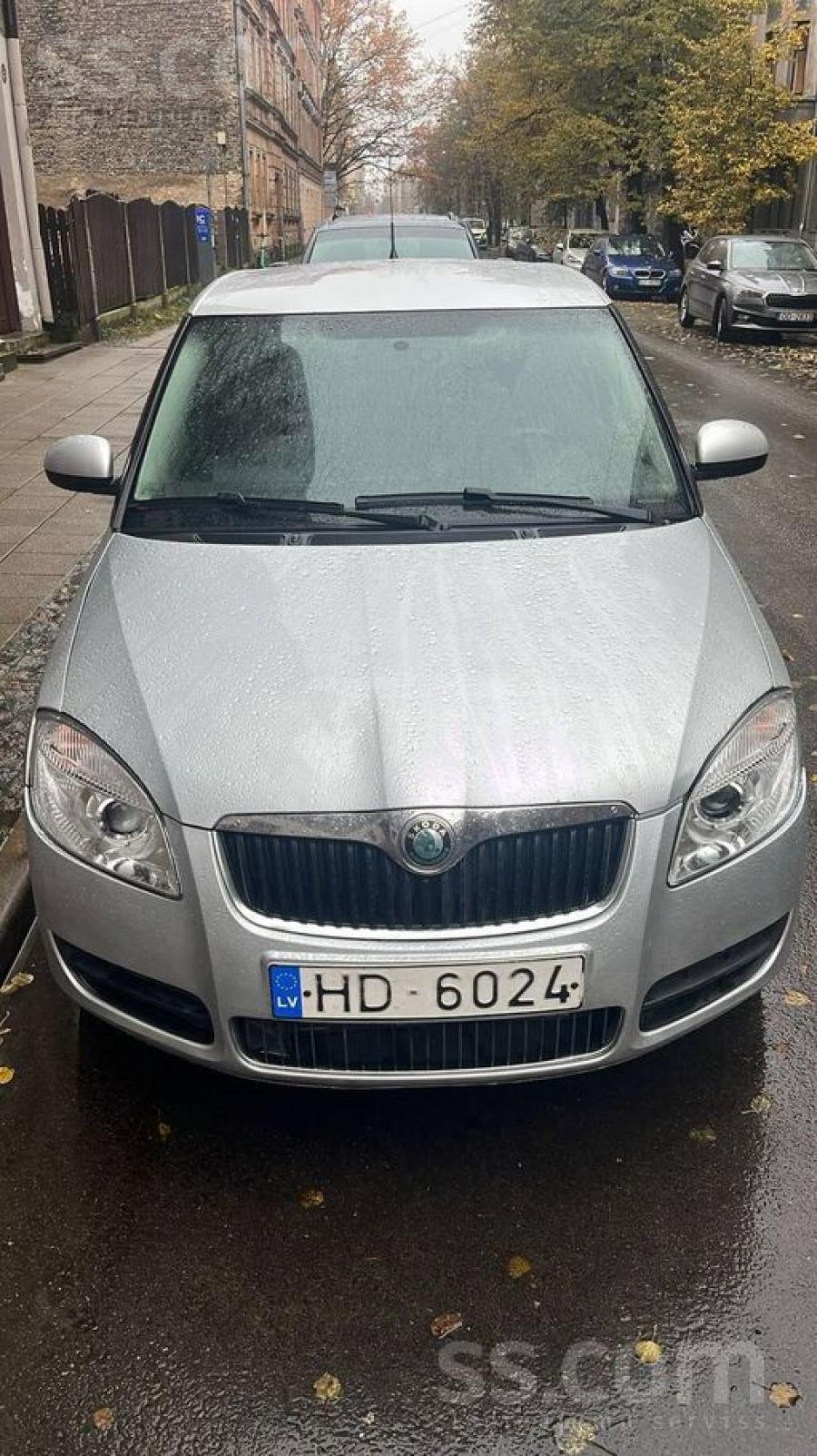 Pelēks Skoda Fabia 2008 Rīga, ar dzinēja tilpumu 1.40 L un nobraukumu 343 tūkst. km par 400 €, foto 1 vietnē AUTOMOTO.COM.LV
