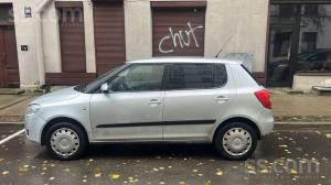 Pelēks Skoda Fabia 2008 Rīga, ar dzinēja tilpumu 1.40 L un nobraukumu 343 tūkst. km par 400 €, foto 4 vietnē AUTOMOTO.COM.LV