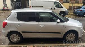 Pelēks Skoda Fabia 2008 Rīga, ar dzinēja tilpumu 1.40 L un nobraukumu 343 tūkst. km par 400 €, foto 5 vietnē AUTOMOTO.COM.LV
