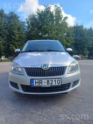 Grey Skoda Fabia 2011 in Riga, with an engine capacity of 1.20 L and mileage of 198 thousand km for 1700 €, photo  on AUTOMOTO.COM.LV