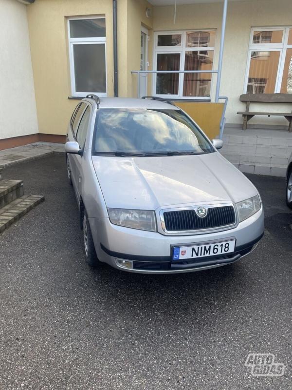 Grey Skoda Fabia 2002 in Vilnius, with an engine capacity of 1.40 L and mileage of 193 thousand km for 1000 €, photo 1 on AUTOMOTO.COM.LV