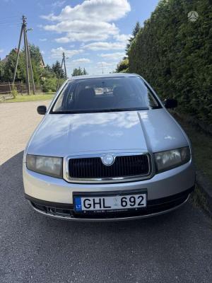 Pelēks Skoda Fabia 2003 Viļņa, ar dzinēja tilpumu 1.90 L un nobraukumu 297 tūkst. km par 1450 €, foto 8 vietnē AUTOMOTO.COM.LV