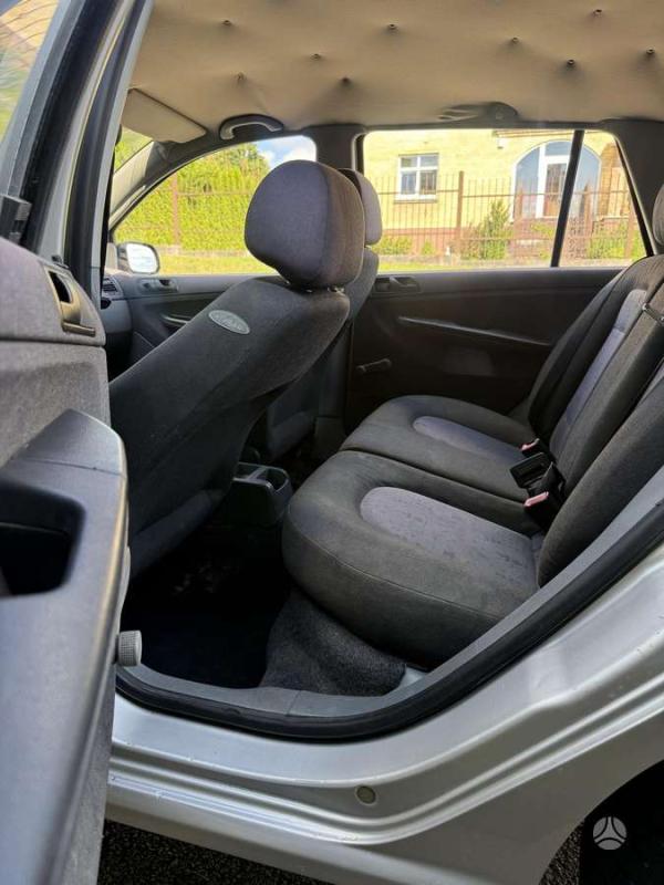 Pelēks Skoda Fabia 2003 Viļņa, ar dzinēja tilpumu 1.90 L un nobraukumu 297 tūkst. km par 1450 €, foto 10 vietnē AUTOMOTO.COM.LV