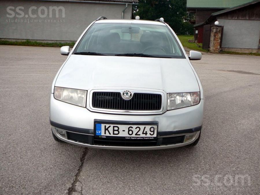 Серый Шкода Фабия 2004 в Цесис, объемом двигателя 1.40 л и пробегом 425 тыс. км за 1180 €, фото 6 на AUTOMOTO.COM.LV