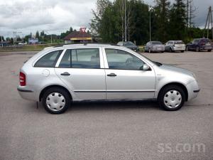 Серый Шкода Фабия 2004 в Цесис, объемом двигателя 1.40 л и пробегом 425 тыс. км за 1180 €, фото 8 на AUTOMOTO.COM.LV