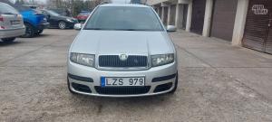 Grey Skoda Fabia 2007 in Vilnius, with an engine capacity of 1.40 L and mileage of 240 thousand km for 2000 €, photo 3 on AUTOMOTO.COM.LV