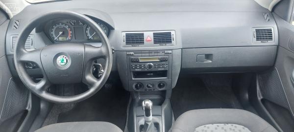Pelēks Skoda Fabia 2007 Viļņa, ar dzinēja tilpumu 1.40 L un nobraukumu 240 tūkst. km par 1650 €, foto 9 vietnē AUTOMOTO.COM.LV