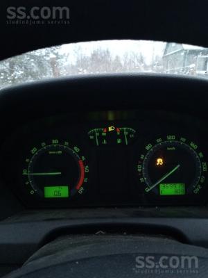 Pelēks Skoda Fabia 2007 Ludza, ar dzinēja tilpumu 1.40 L un nobraukumu 370 tūkst. km par 890 €, foto 25 vietnē AUTOMOTO.COM.LV