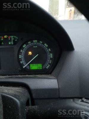 Pelēks Skoda Fabia 2007 Ludza, ar dzinēja tilpumu 1.40 L un nobraukumu 370 tūkst. km par 890 €, foto 27 vietnē AUTOMOTO.COM.LV