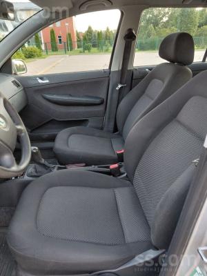 Pelēks Skoda Fabia 2007 Rīga, ar dzinēja tilpumu 1.20 L un nobraukumu 187 tūkst. km par 1300 €, foto 6 vietnē AUTOMOTO.COM.LV