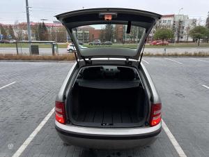 Pelēks Skoda Fabia 2007 Viļņa, ar dzinēja tilpumu 1.39 L un nobraukumu 109 tūkst. km par 1990 €, foto 12 vietnē AUTOMOTO.COM.LV