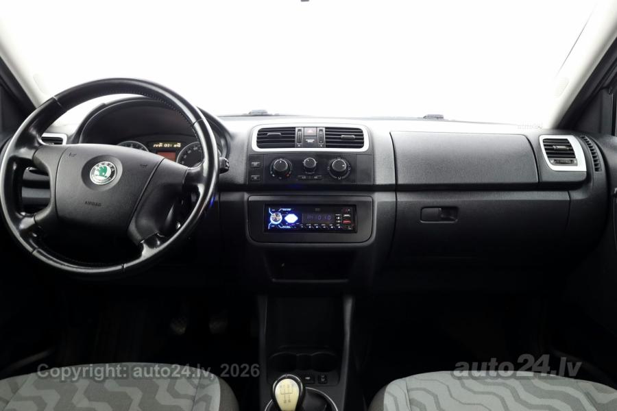 Pelēks Skoda Fabia 2008 Tallina, ar dzinēja tilpumu 1.20 L un nobraukumu 269 tūkst. km par 1399 €, foto 6 vietnē AUTOMOTO.COM.LV