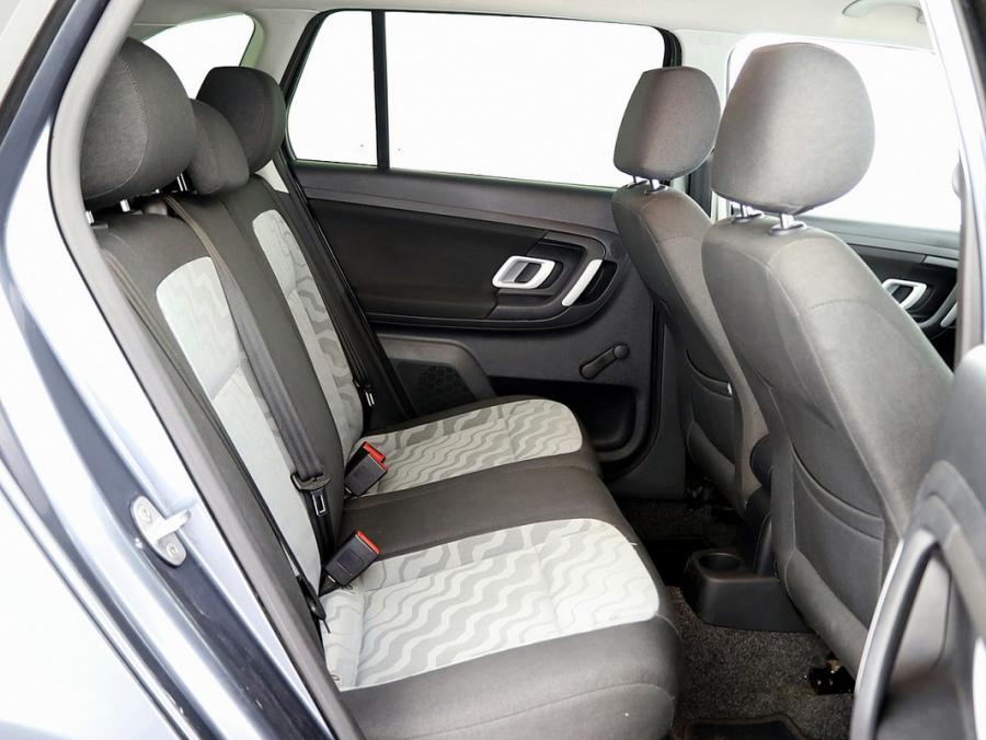 Pelēks Skoda Fabia 2008 Tallina, ar dzinēja tilpumu 1.20 L un nobraukumu 269 tūkst. km par 1399 €, foto 15 vietnē AUTOMOTO.COM.LV