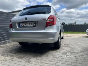 Pelēks Skoda Fabia 2008 Viļņa, ar dzinēja tilpumu 1.90 L un nobraukumu 335 tūkst. km par 1499 €, foto 3 vietnē AUTOMOTO.COM.LV