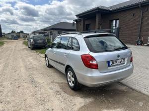 Pelēks Skoda Fabia 2008 Viļņa, ar dzinēja tilpumu 1.90 L un nobraukumu 335 tūkst. km par 1499 €, foto 17 vietnē AUTOMOTO.COM.LV
