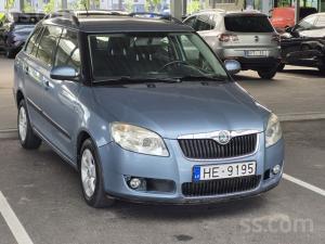 Grey Skoda Fabia 2008 in Riga, with an engine capacity of 1.40 L and mileage of 320 thousand km for 1500 €, photo  on AUTOMOTO.COM.LV