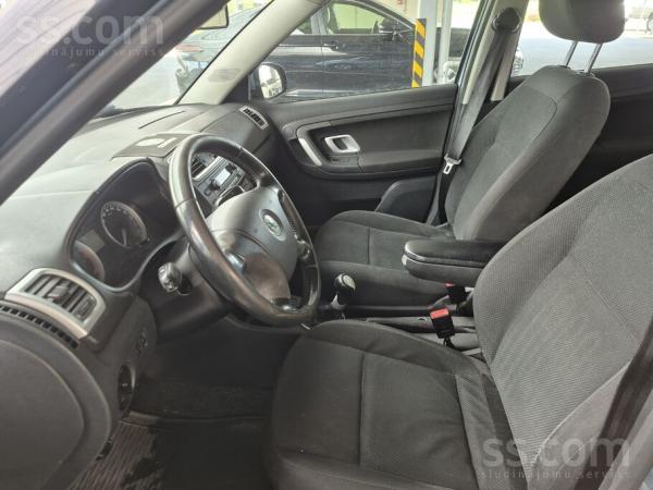 Grey Skoda Fabia 2008 in Riga, with an engine capacity of 1.40 L and mileage of 320 thousand km for 1500 €, photo 7 on AUTOMOTO.COM.LV
