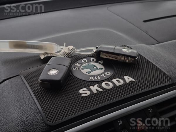 Grey Skoda Fabia 2008 in Riga, with an engine capacity of 1.40 L and mileage of 320 thousand km for 1500 €, photo 10 on AUTOMOTO.COM.LV