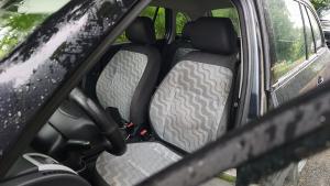 Pelēks Skoda Fabia 2008 Jehvi, ar dzinēja tilpumu 1.90 L un nobraukumu 398 tūkst. km par 900 €, foto 3 vietnē AUTOMOTO.COM.LV