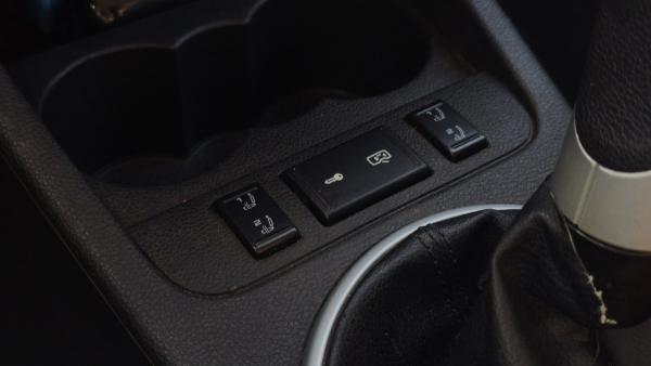 Pelēks Skoda Fabia 2008 Jehvi, ar dzinēja tilpumu 1.90 L un nobraukumu 398 tūkst. km par 900 €, foto 10 vietnē AUTOMOTO.COM.LV