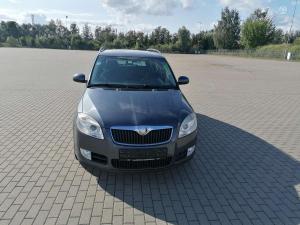 Grey Skoda Fabia 2008 in Marijampole, with an engine capacity of 1.60 L and mileage of 218 thousand km for 1450 €, photo 7 on AUTOMOTO.COM.LV
