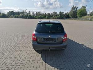 Grey Skoda Fabia 2008 in Marijampole, with an engine capacity of 1.60 L and mileage of 218 thousand km for 1450 €, photo 14 on AUTOMOTO.COM.LV