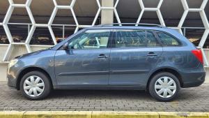 Grey Skoda Fabia 2008 in Vilnius, with an engine capacity of 1.60 L and mileage of 222 thousand km for 1999 €, photo  on AUTOMOTO.COM.LV