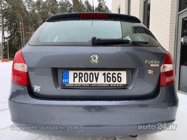Pelēks Skoda Fabia 2009 Tartu, ar dzinēja tilpumu 1.90 L un nobraukumu 263 tūkst. km par 3490 €, foto 4 vietnē AUTOMOTO.COM.LV