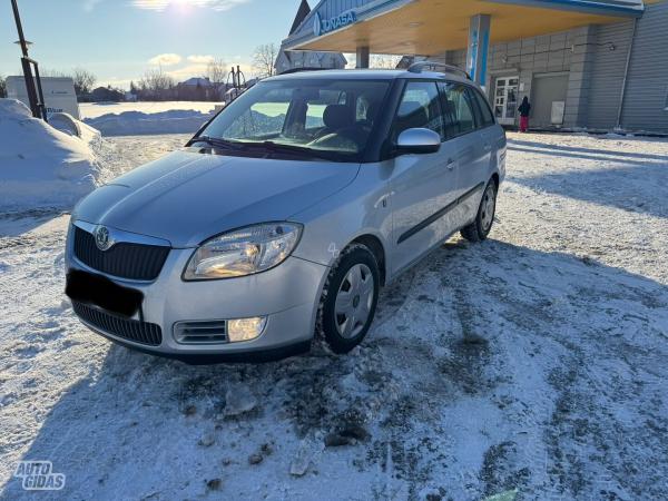 Grey Skoda Fabia 2009 in Siauliai, with an engine capacity of 1.40 L and mileage of 340 thousand km for 1550 €, photo 1 on AUTOMOTO.COM.LV