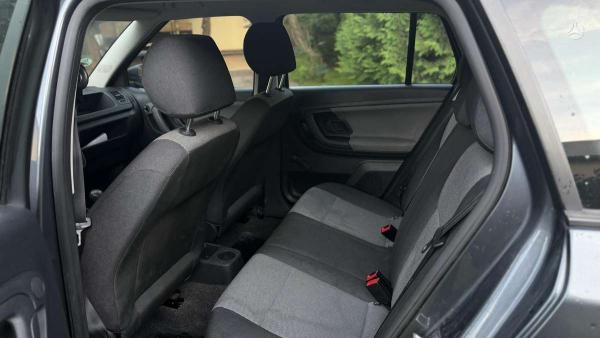 Pelēks Skoda Fabia 2009 Viļņa, ar dzinēja tilpumu 1.20 L un nobraukumu 236 tūkst. km par 1350 €, foto 6 vietnē AUTOMOTO.COM.LV
