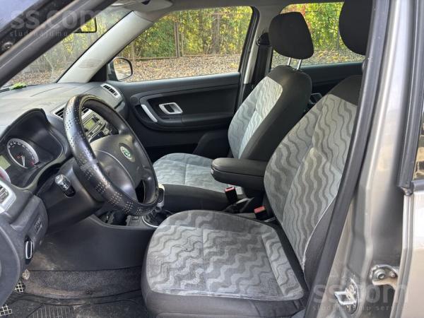 Skoda Fabia 2009 Ogre vietnē Pelēks Skoda Fabia 2009 Ogre, ar dzinēja tilpumu 1.90 L un nobraukumu 338 tūkst. km par 1150 €, foto 11 vietnē AUTOMOTO.COM.LV
