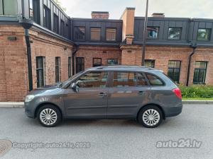 Grey Skoda Fabia 2010 in Tallinn, with an engine capacity of 1.20 L and mileage of 210 thousand km for 1999 €, photo 3 on AUTOMOTO.COM.LV