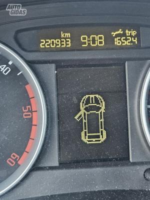 Pelēks Skoda Fabia 2010 Kauņa, ar dzinēja tilpumu 1.90 L un nobraukumu 221 tūkst. km par 2800 €, foto 4 vietnē AUTOMOTO.COM.LV