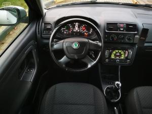 Pelēks Skoda Fabia 2011 Klaipėda, ar dzinēja tilpumu 1.60 L un nobraukumu 177 tūkst. km par 3190 €, foto 14 vietnē AUTOMOTO.COM.LV