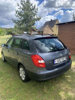 Grey Skoda Fabia 2011 in Lazdijai, with an engine capacity of 1.20 L and mileage of 172 thousand km for 3599 €, photo 4 on AUTOMOTO.COM.LV