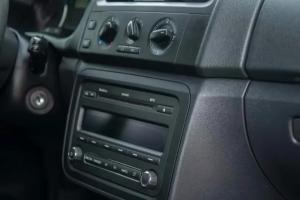 Pelēks Skoda Fabia 2011 Grobiņa, ar dzinēja tilpumu 1.20 L un nobraukumu 30 tūkst. km par 3400 €, foto 10 vietnē AUTOMOTO.COM.LV