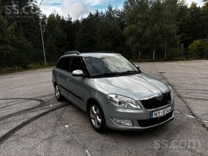 Grey Skoda Fabia 2011 in Ventspils, with an engine capacity of 1.20 L and mileage of 246 thousand km for 3200 €, photo 3 on AUTOMOTO.COM.LV