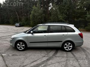 Grey Skoda Fabia 2011 in Ventspils, with an engine capacity of 1.20 L and mileage of 246 thousand km for 3200 €, photo 6 on AUTOMOTO.COM.LV
